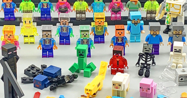 Minecraft Building Blocks Action Figures Set of 40